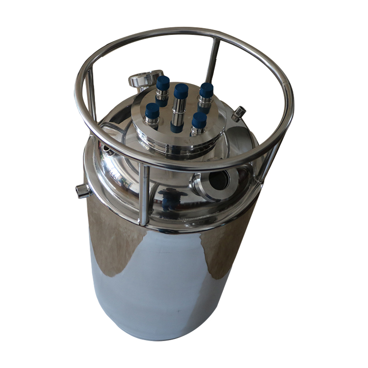 Double Jacketed Solvent Recovery Tank with Cooling Coil Dip Tube from ...